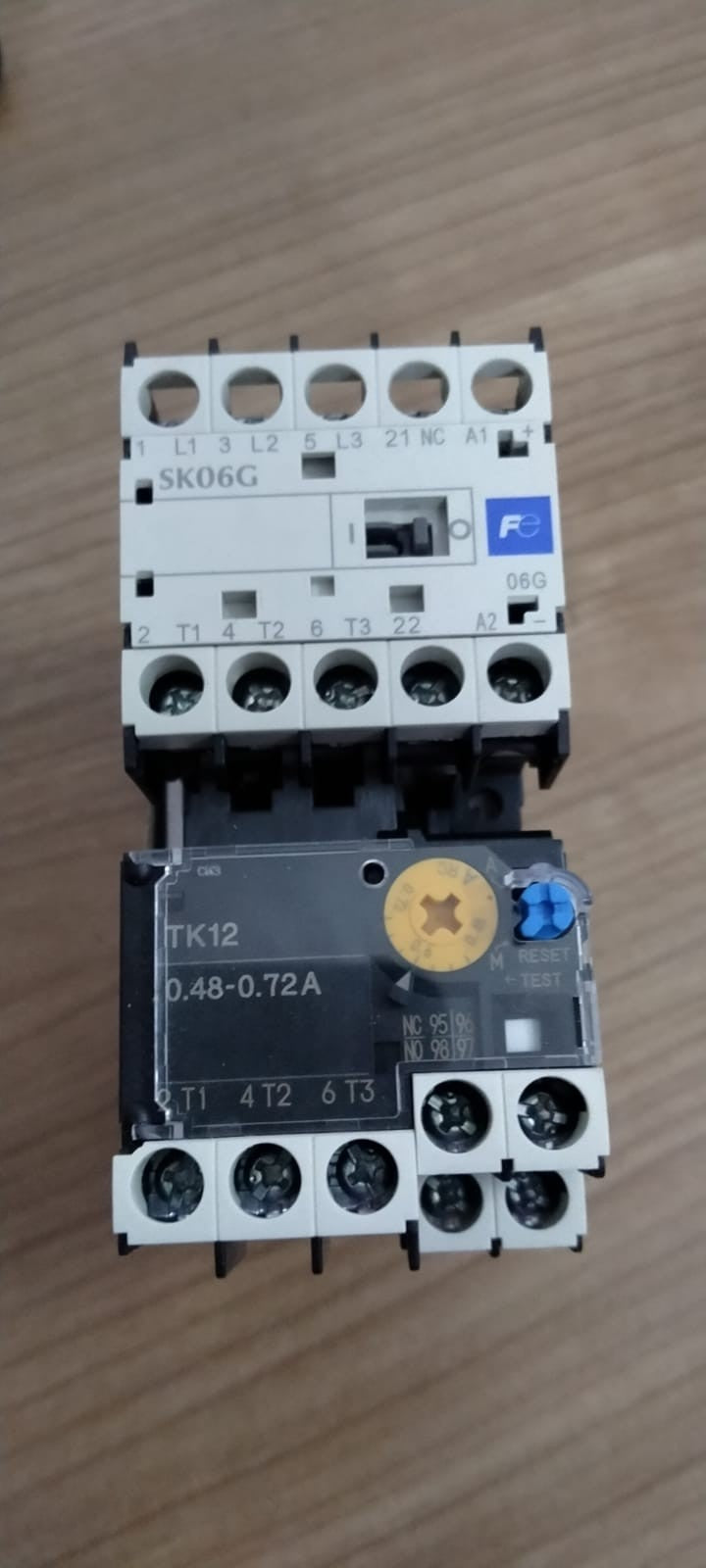 Contaktor Fuji Electric SK06GW-E01KP48 24VDC