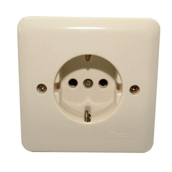 Stop Kontak Arde Broco IB New Gee 2P+E 16A Cream (5511U)